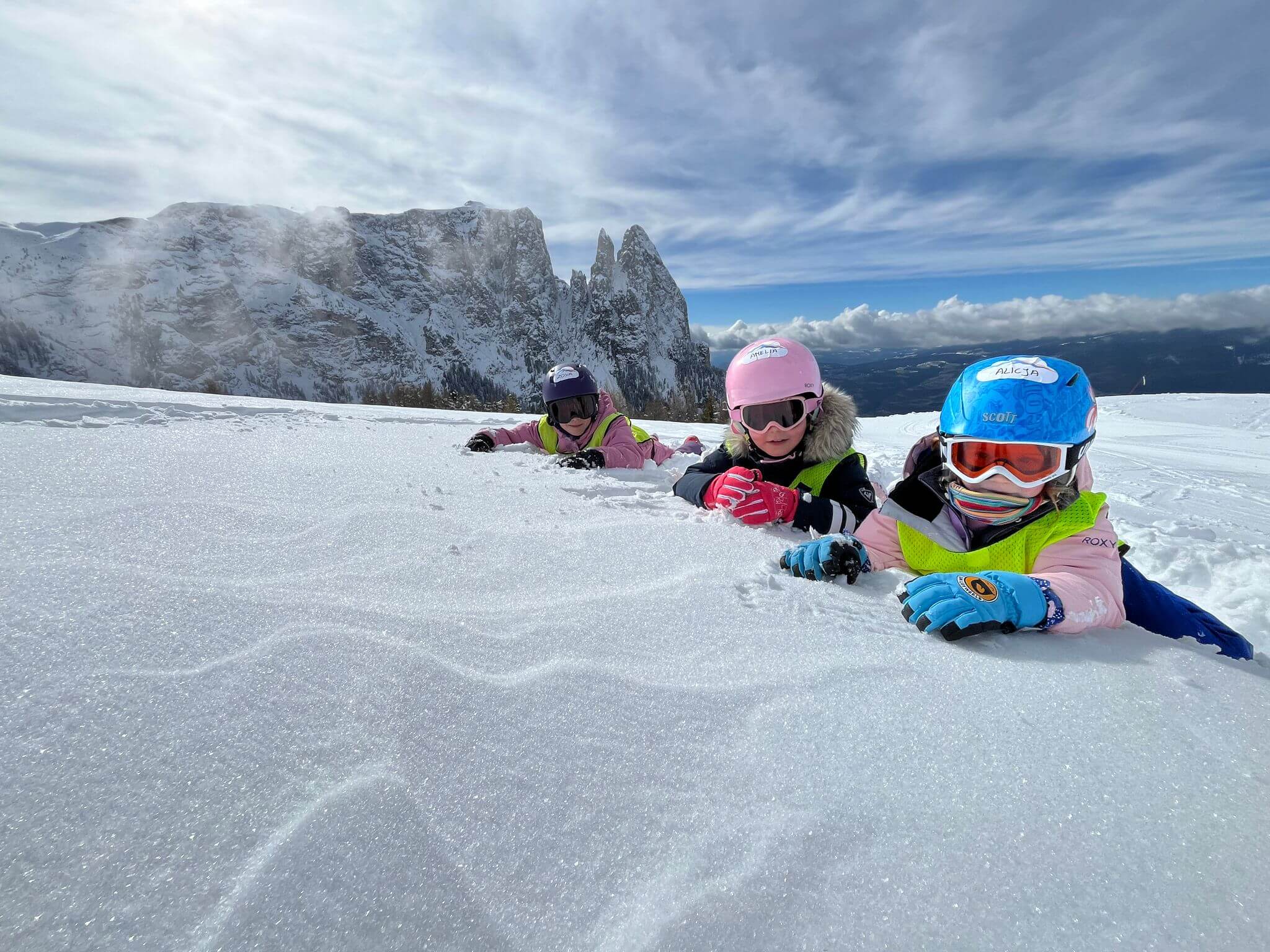Rodzinne wyjazdy na narty w Alpach - Włochy, Austria, Szwajcaria 2027 ⛷ ...